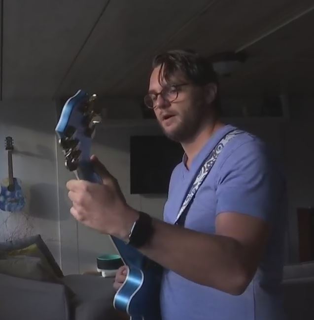 Chris Flanigan Plays His Guitar Out His Apartment Window in Bay Ridge ...